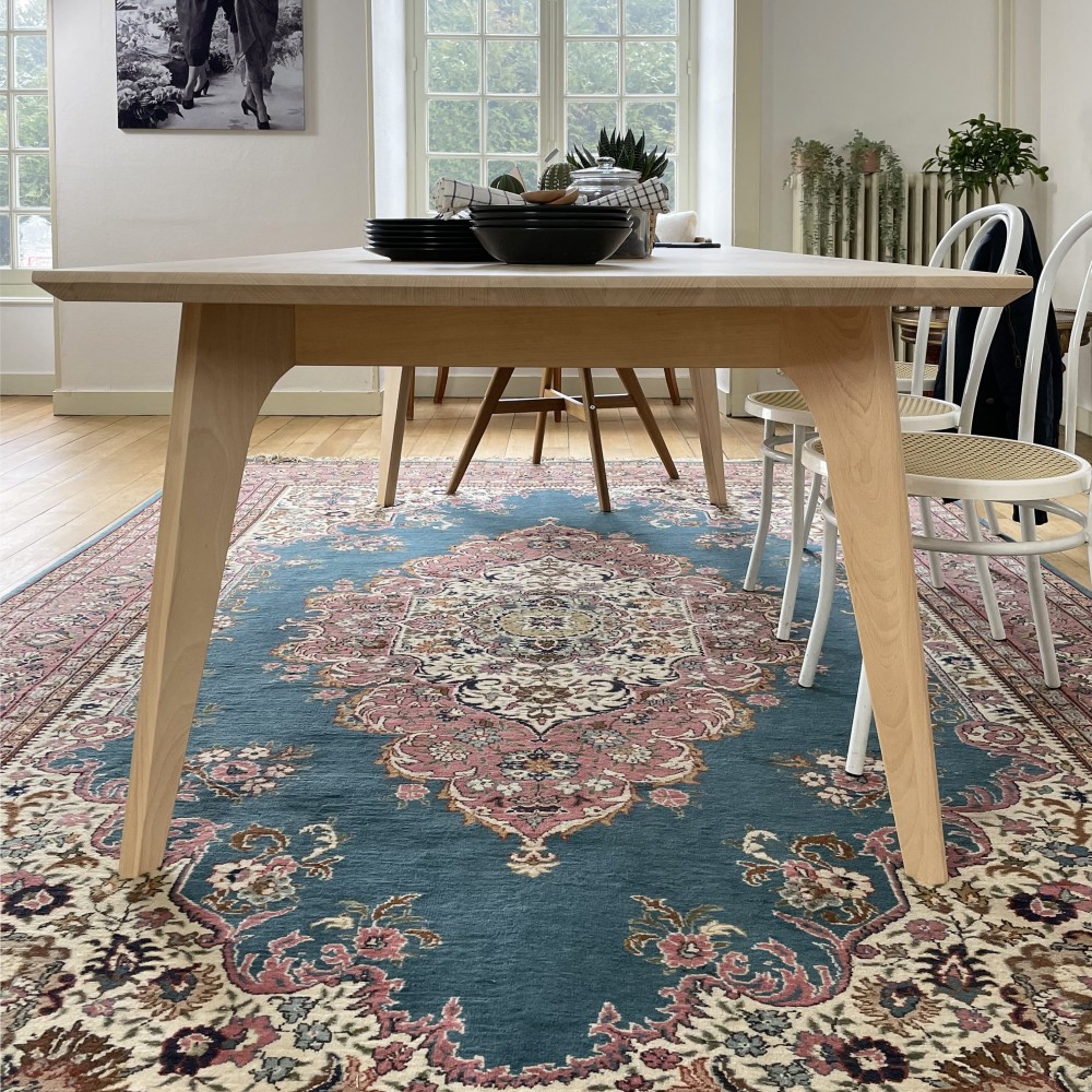 SCANDI- Dining table made of solid beech